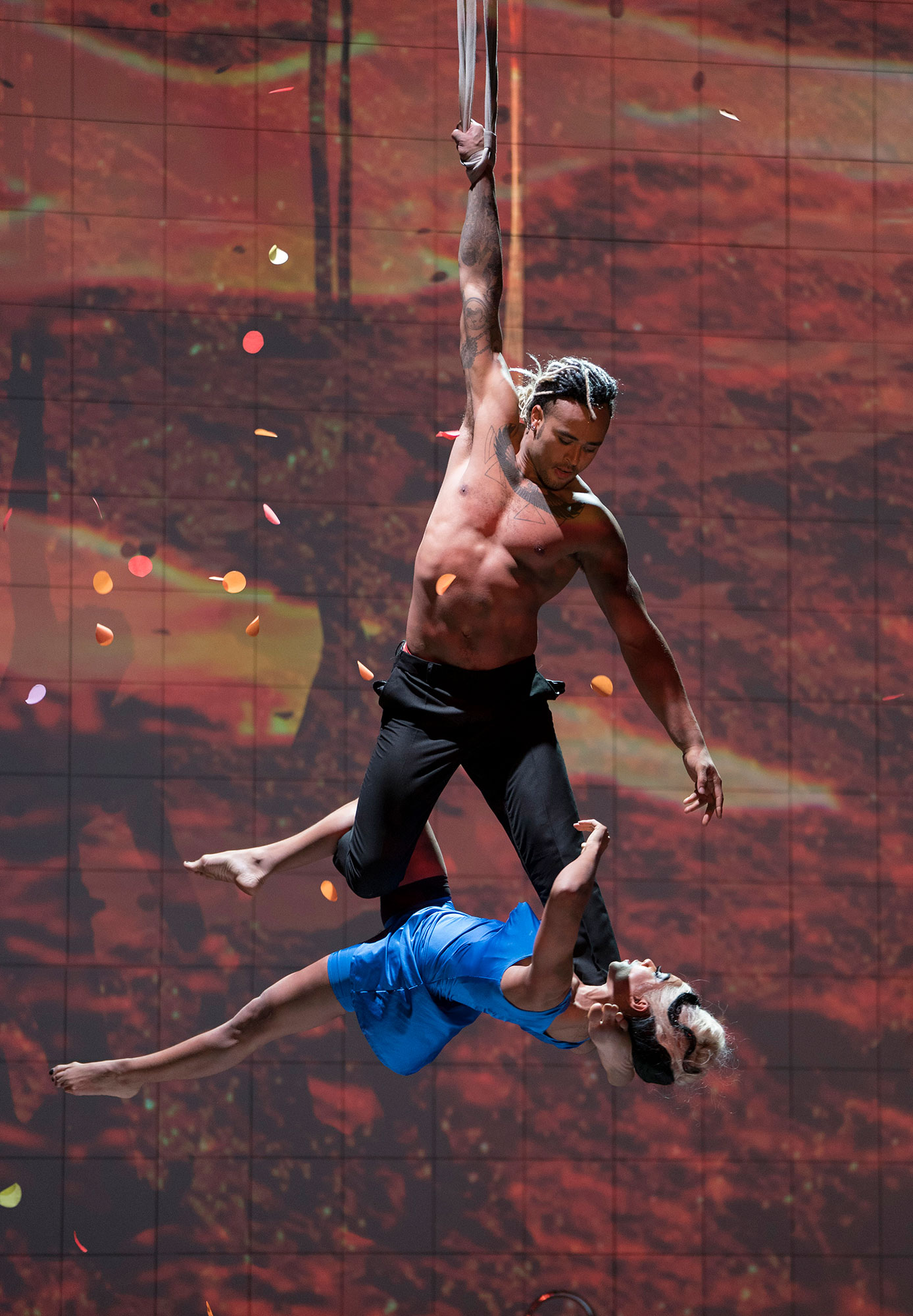 An Electrifying ‘Mask of Orpheus’ at ENO – ARTMUSELONDON